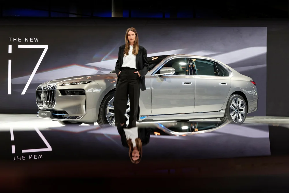 ellectric — The exclusive reveal of the first-ever BMW i7