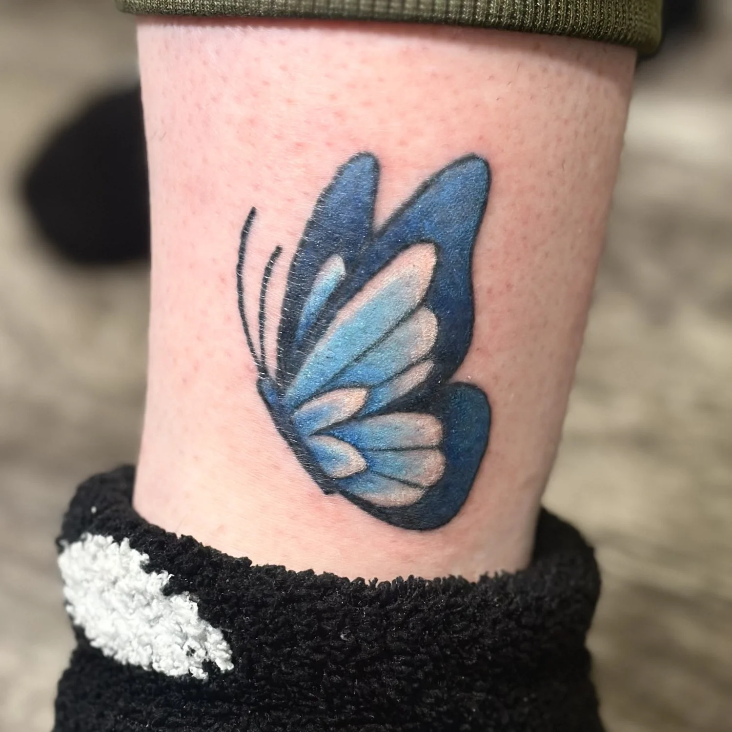 Brittany Craver Portfolio — THREE OF SWORDS