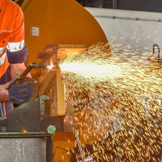 DOM Distribution | Earthmoving & Ag Solutions