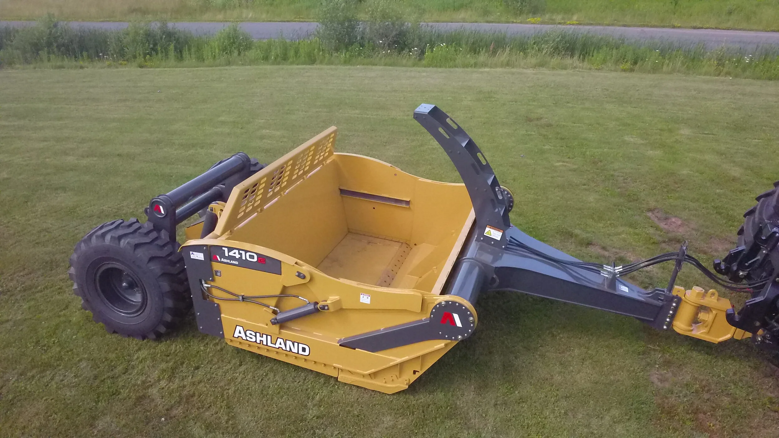 Ashland 1410E Direct Mount Scraper Sales & Hire — DOM Distribution