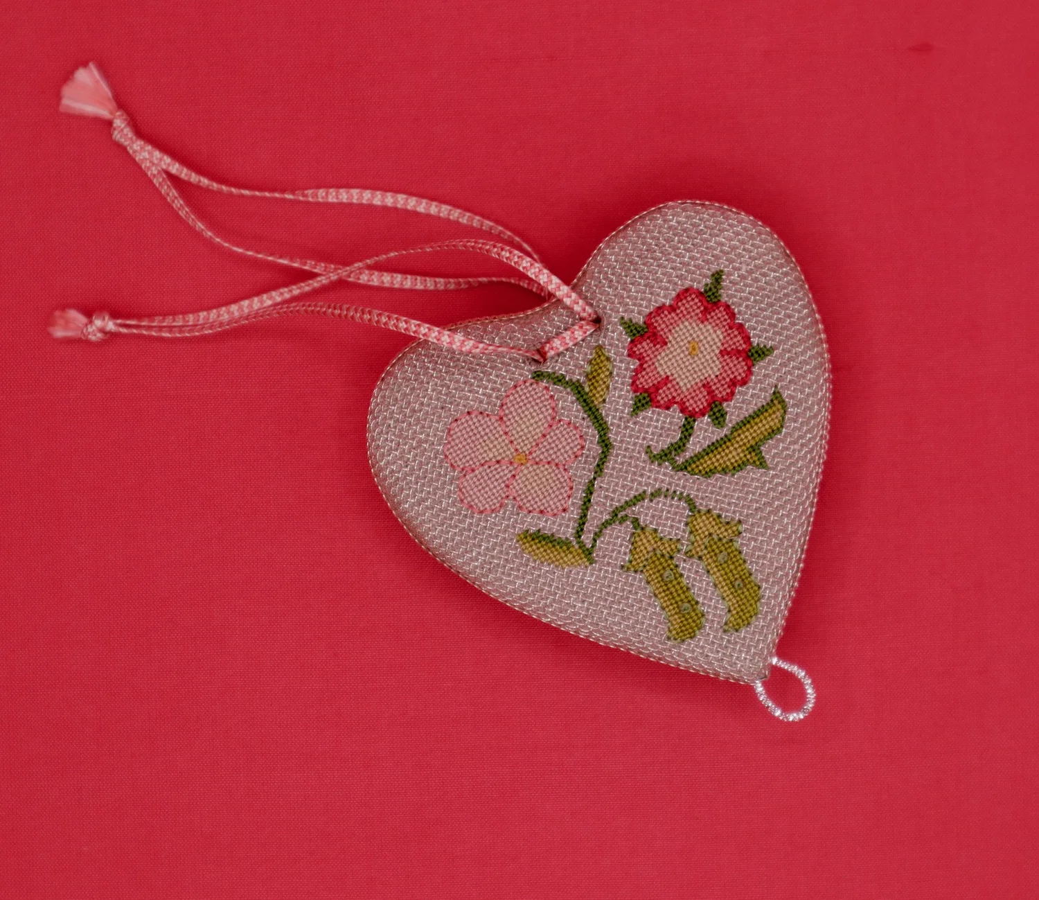 Elizabethan Valentine — Katie Strachan