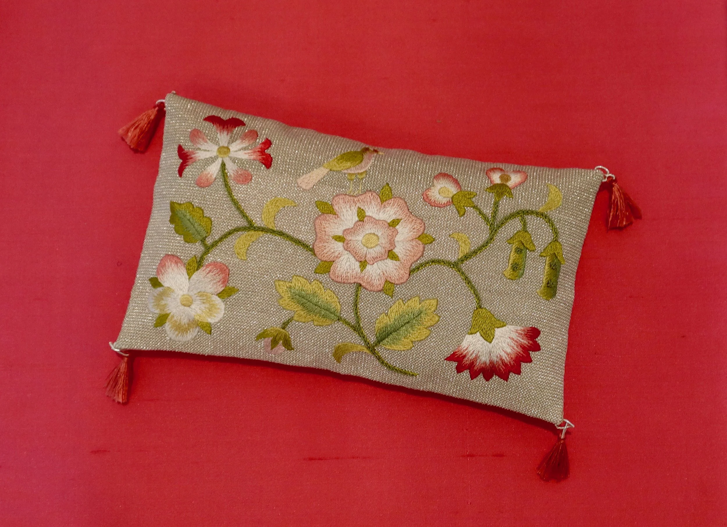 Queen Anne's Pyn Pillow class — Katie Strachan