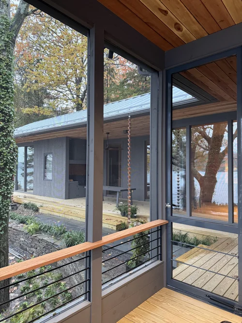 Tom Johnson / Design