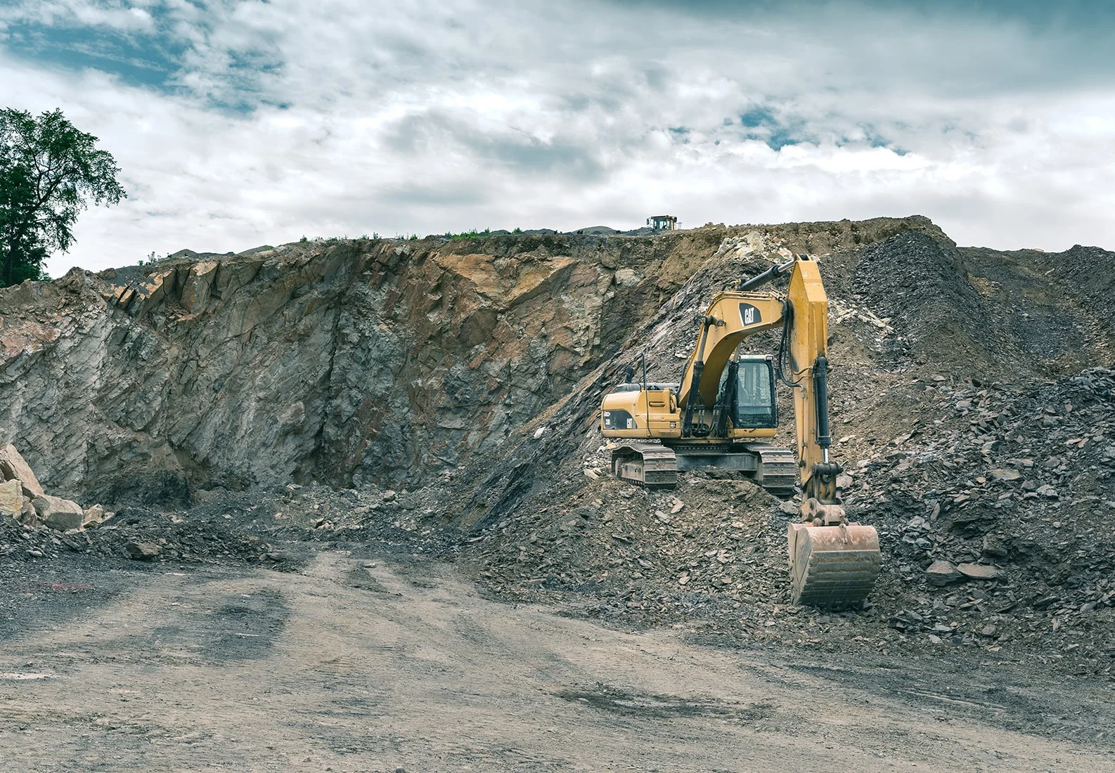 30+ Years of Quality Shale & Granite for the Tri-State Area — Callahan ...