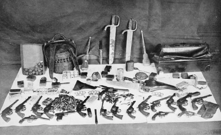 Scott Seligman's Tong Wars: The Untold Story of Vice, Money, and Murder ...
