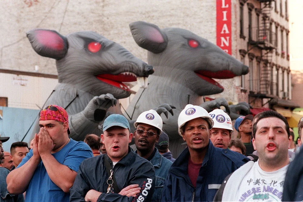 “People Love the Rat”: How Scabby, Labor’s Mascot, Took New York — The ...