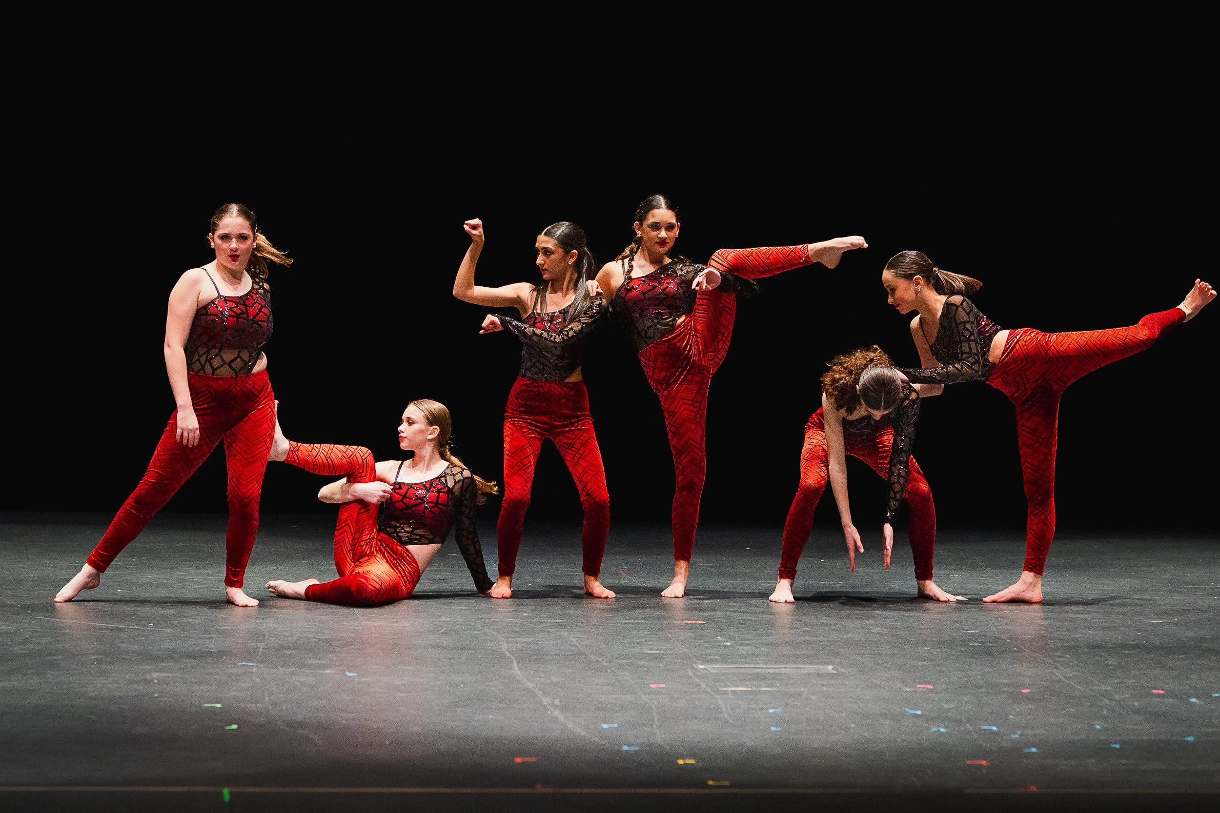 Mo-dazz — Elizabeth's Dance Dimensions