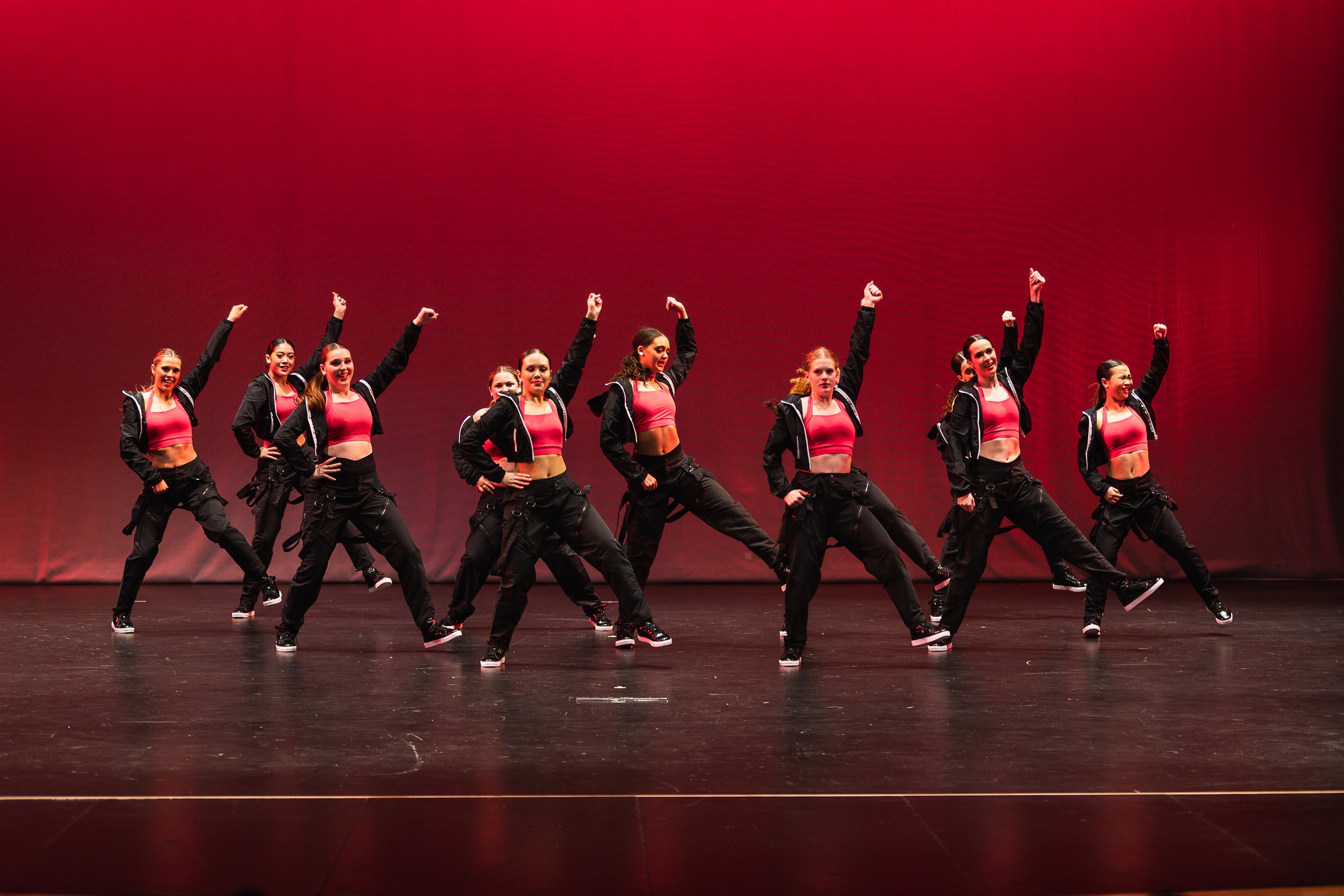 Mo-dazz — Elizabeth's Dance Dimensions