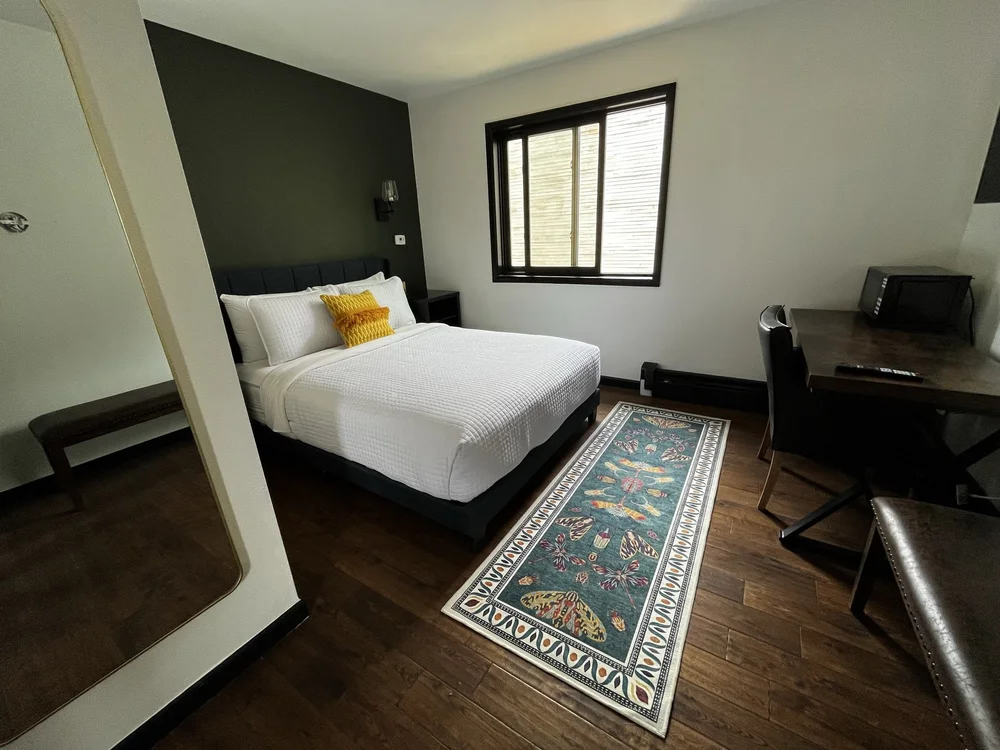 ROOMS — Hotel Frisco Colorado