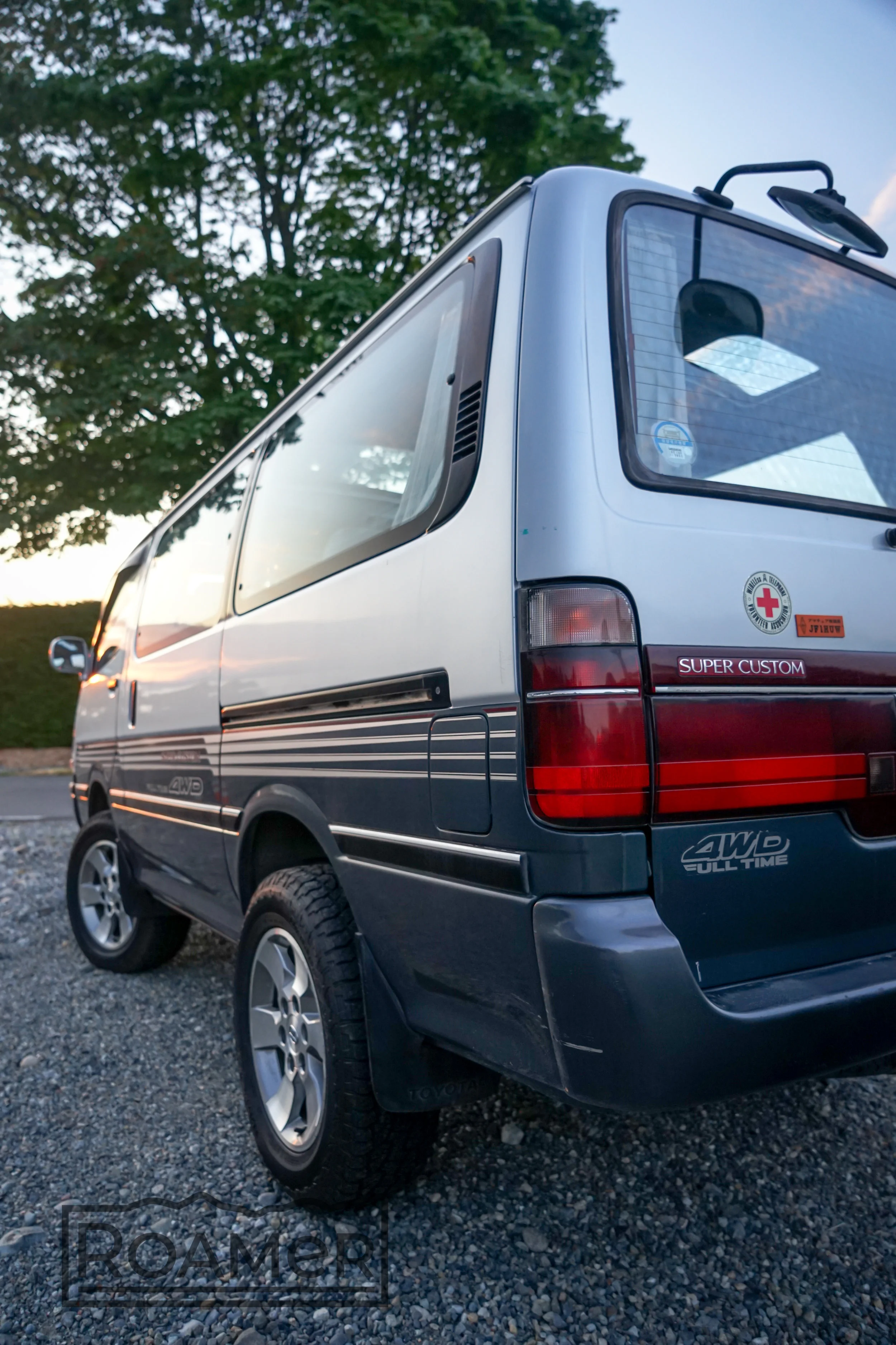 1994 Hiace Super Custom — Roamer