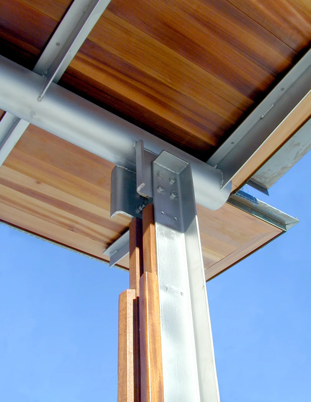 BRADY BUS SHELTER — LA DALLMAN