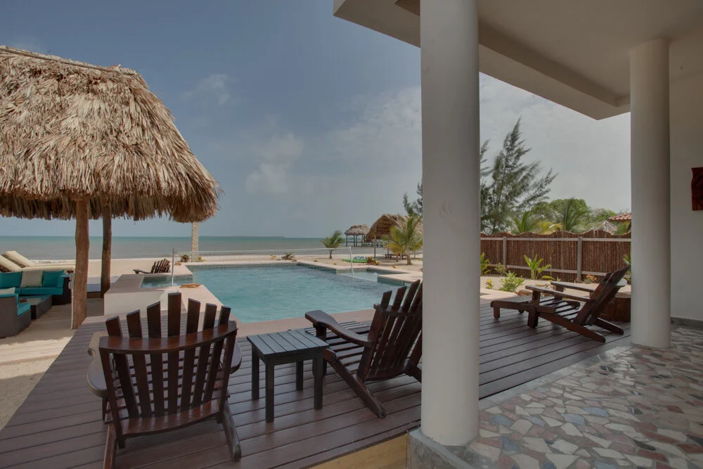 The Gecko Photo & Video Gallery — Placencia Belize Beachfront Vacation ...