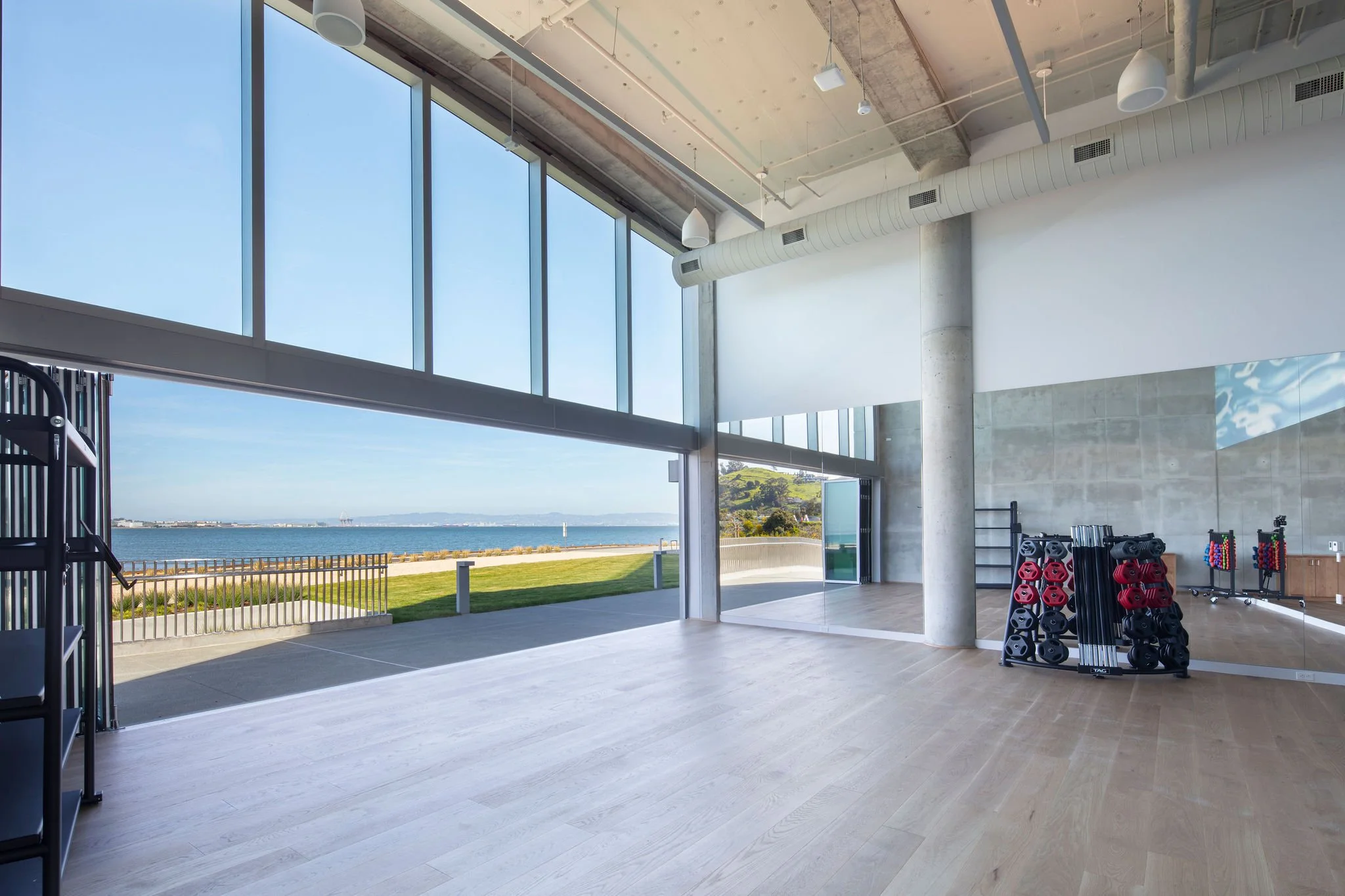 Genesis Marina Campus Amenities Class A Lab Space