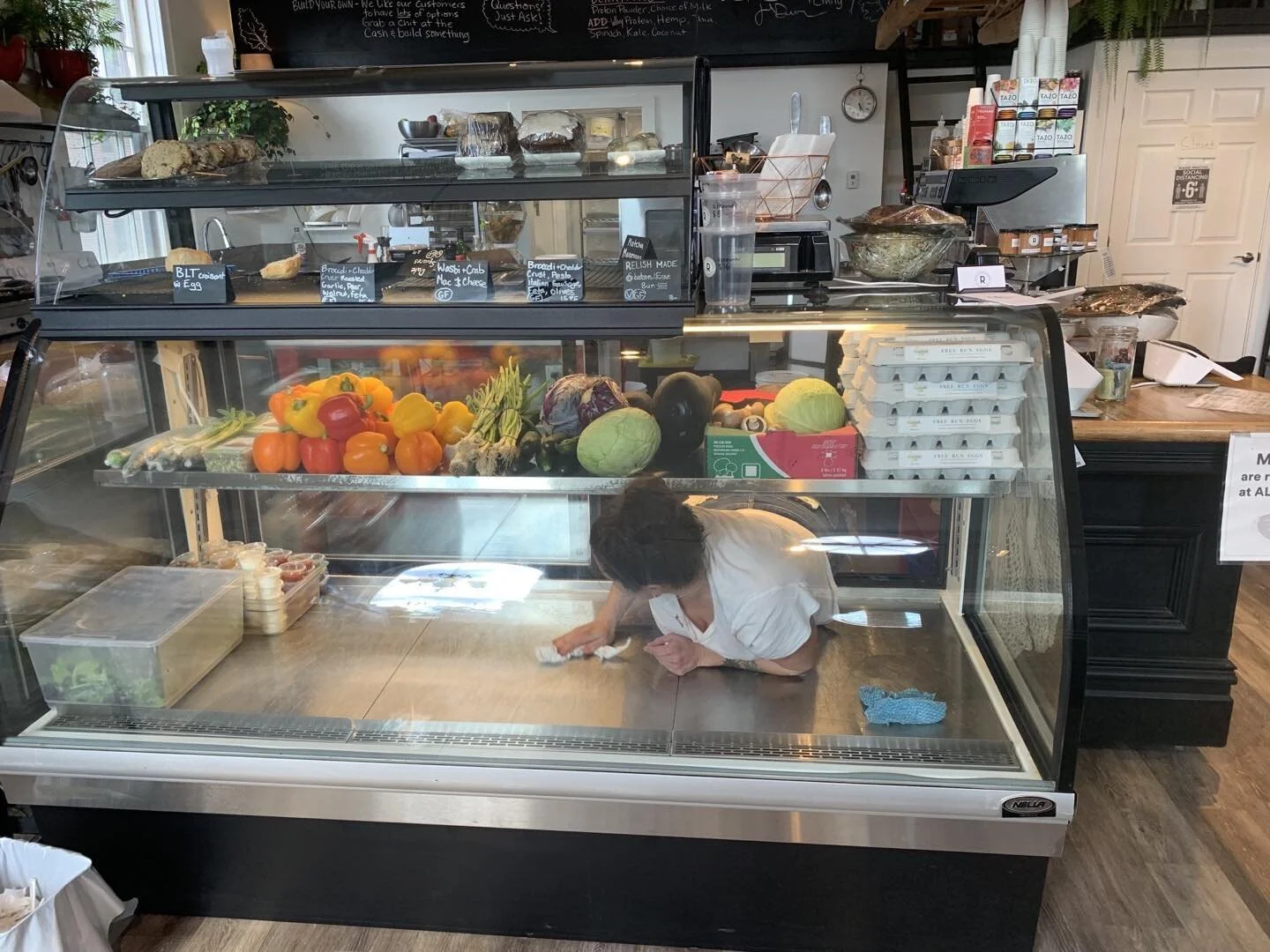 RELISH kitchen & market