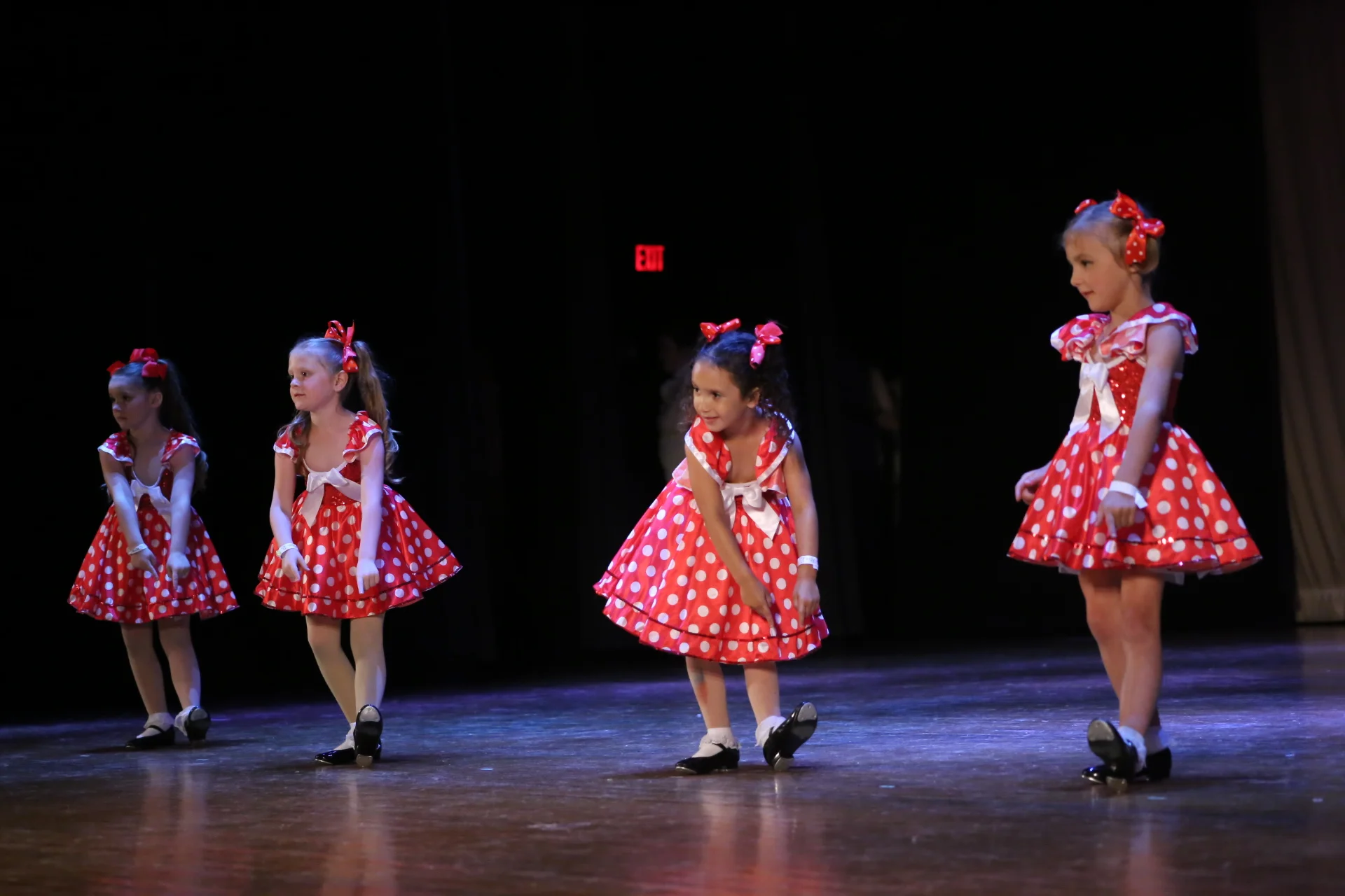 Mini Dance Bugs — Plaza Academy