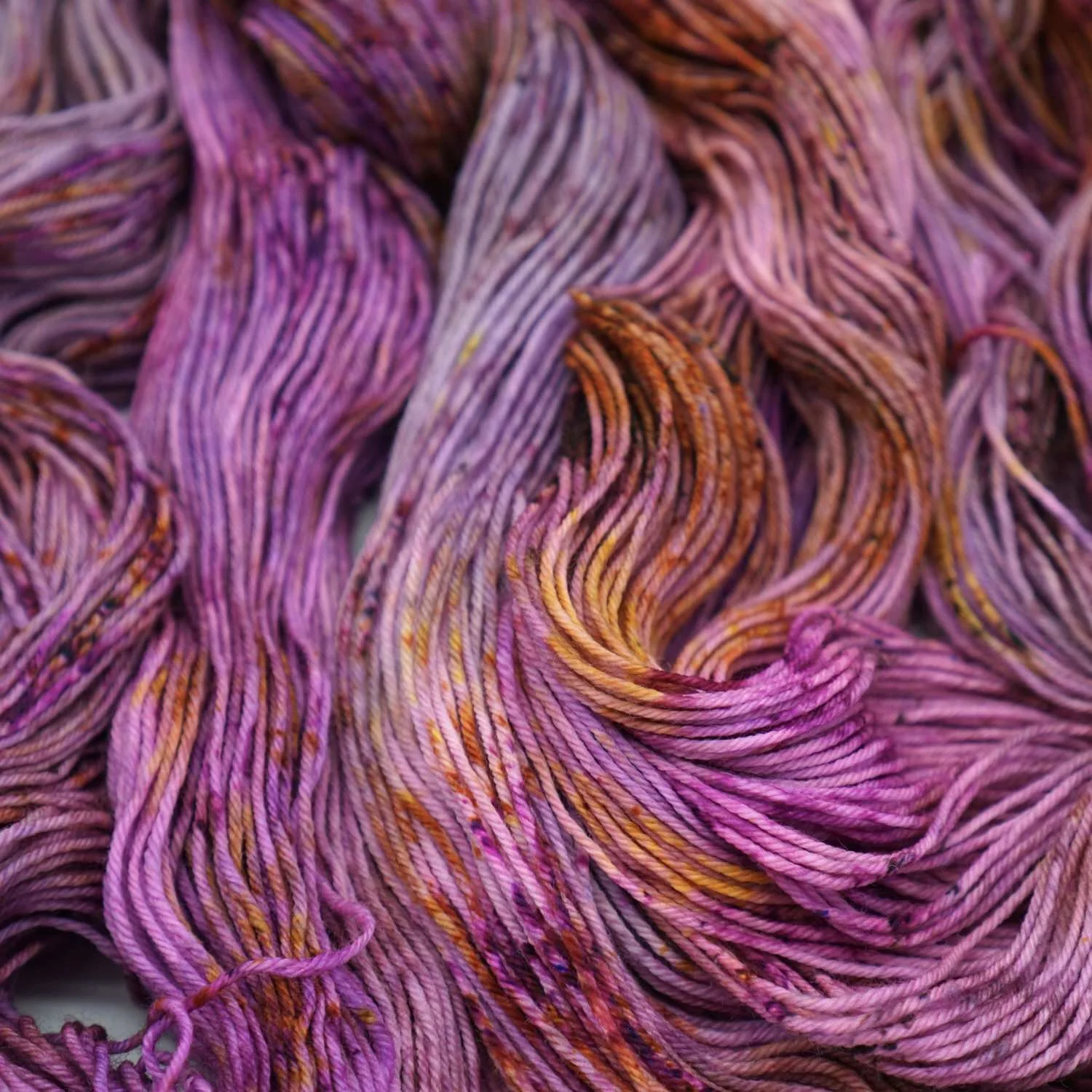 Comma Chameleon Yarn Co