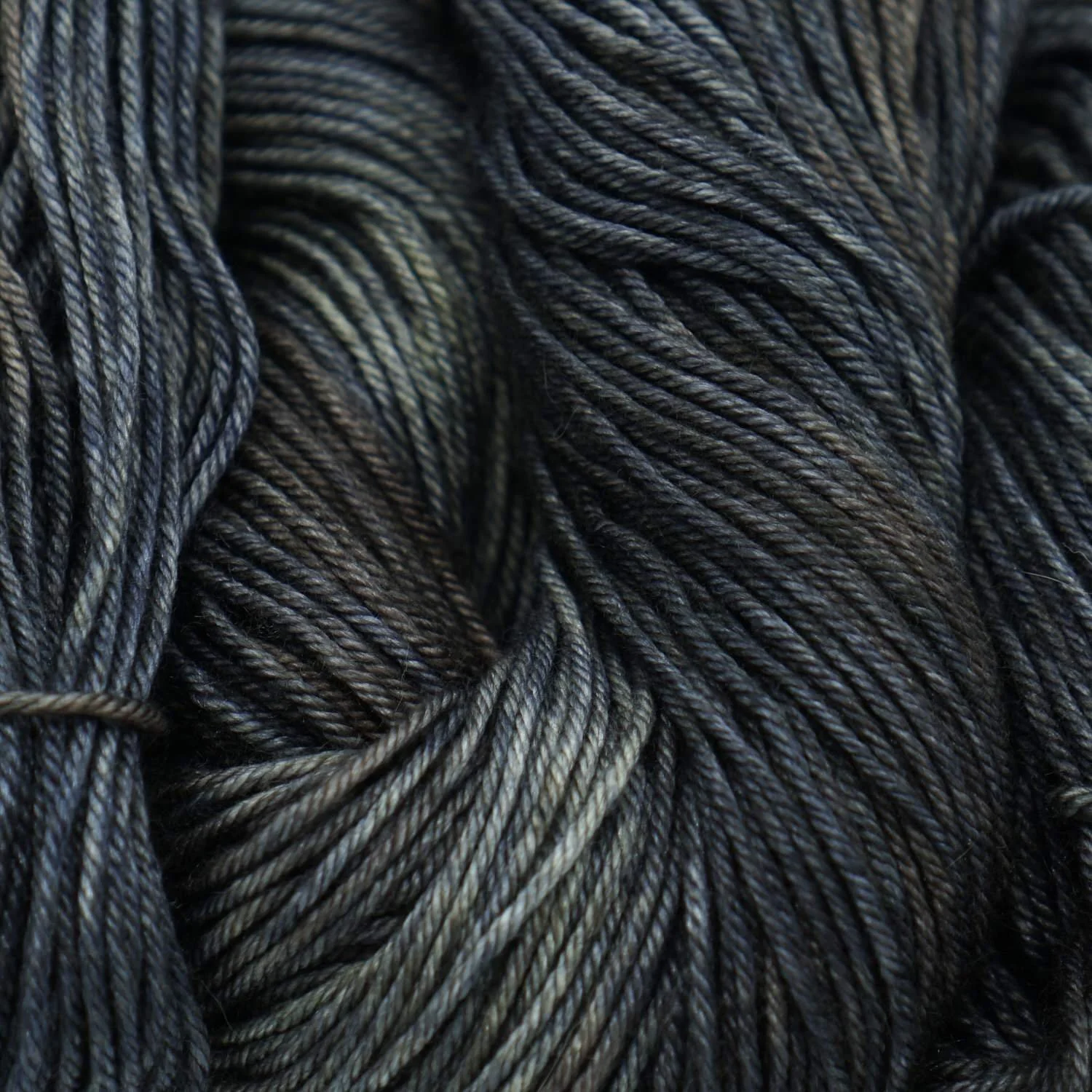 Comma Chameleon Yarn Co
