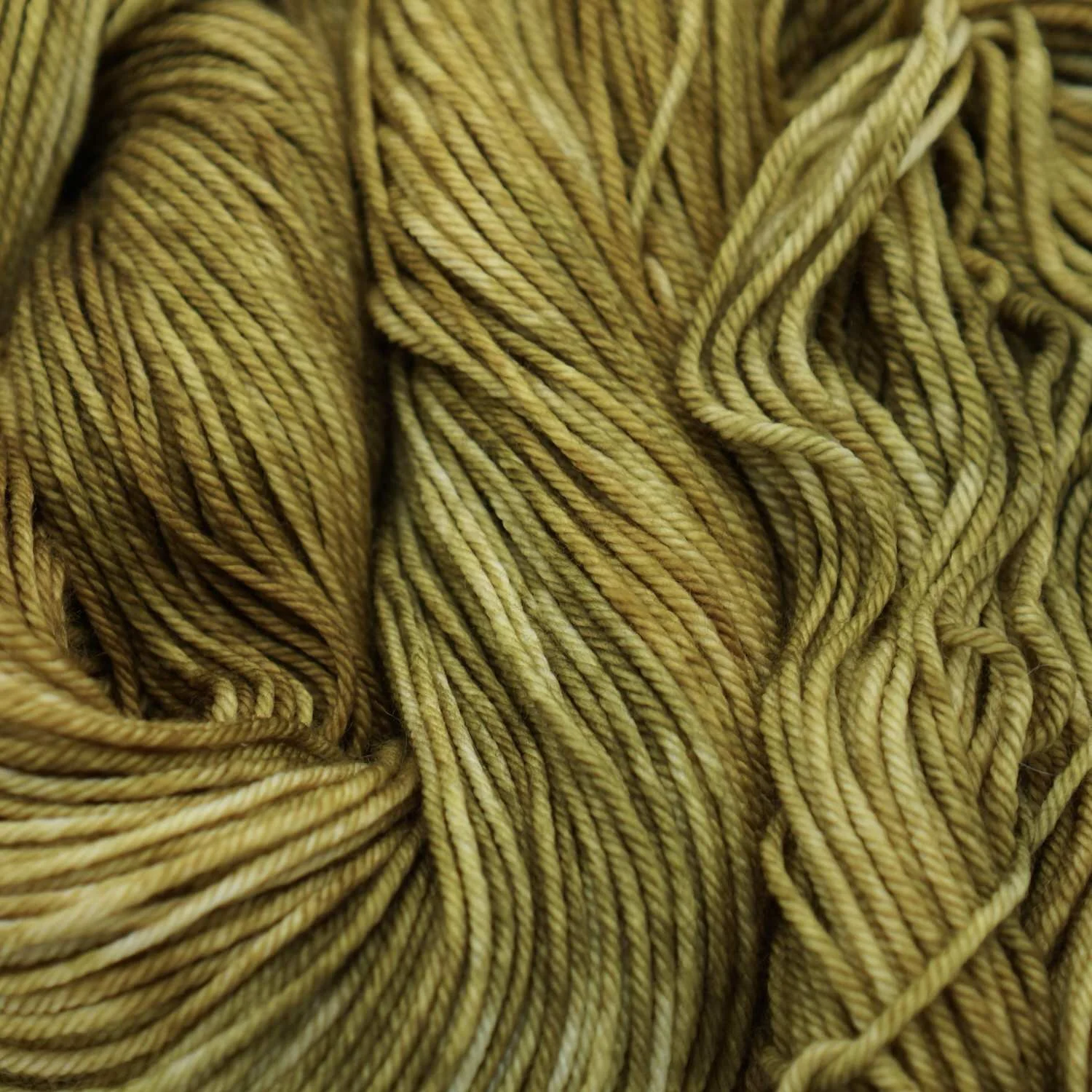 Comma Chameleon Yarn Co