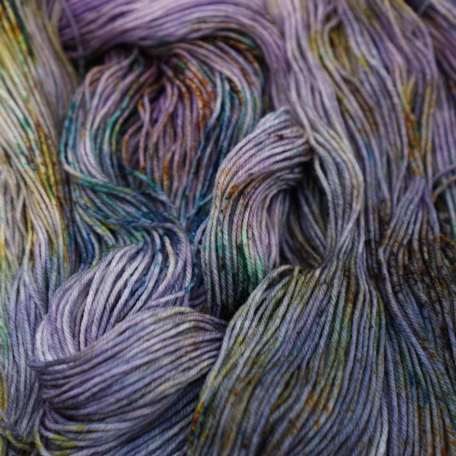 Comma Chameleon Yarn Co