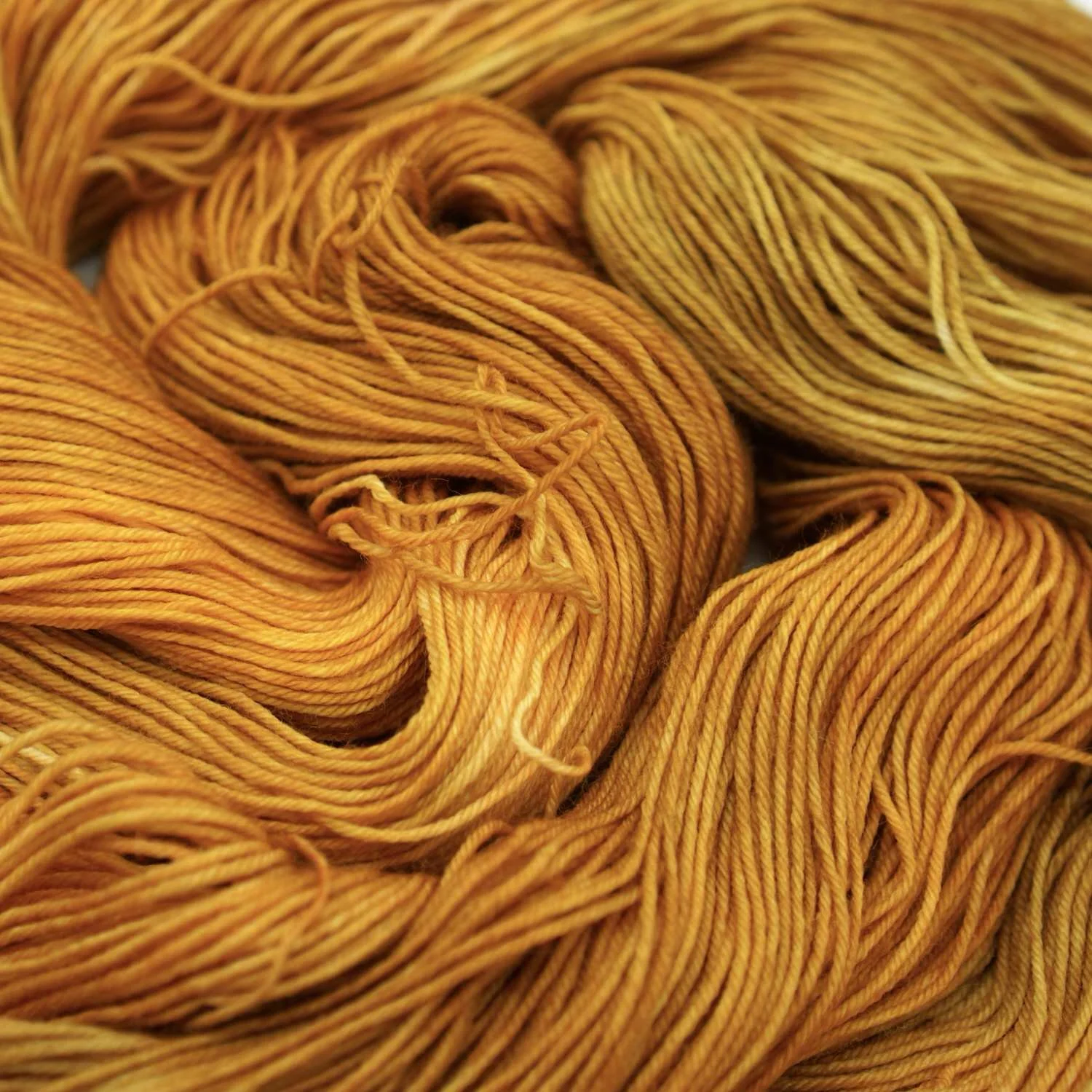 Comma Chameleon Yarn Co