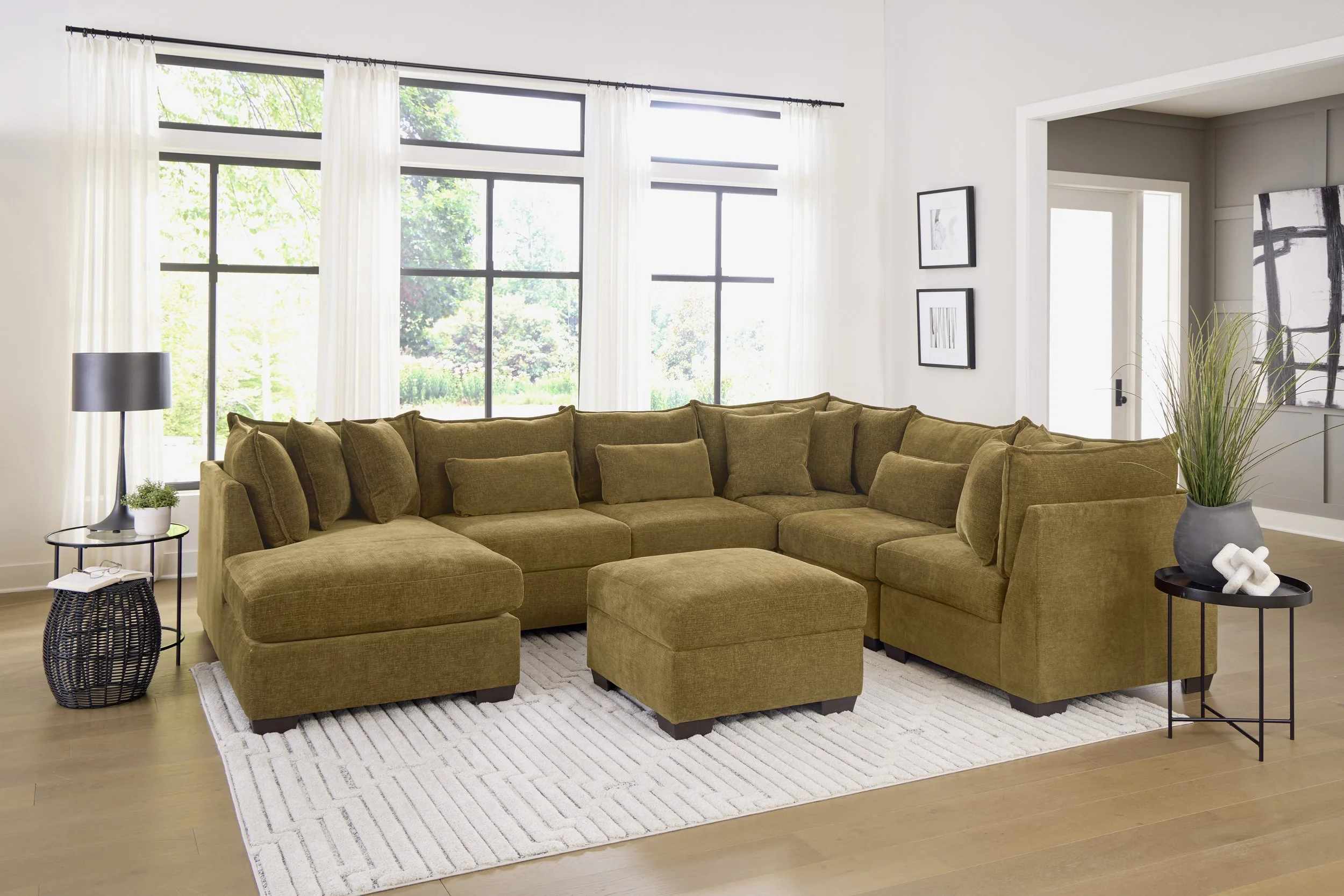 850 Dino Amber — Peak Living