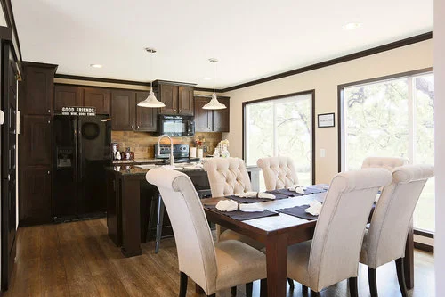 Universal Manufactured Homes