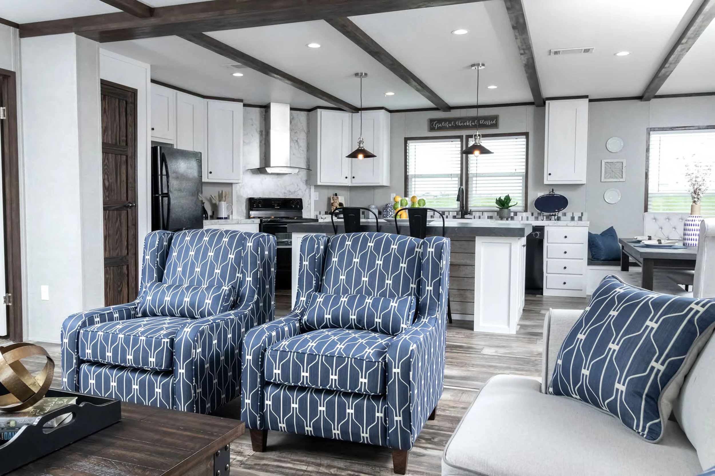 Universal Manufactured Homes