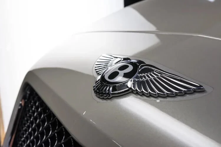 Best & Affordable Chicago Auto Body Shop | Chicago Auto Recon