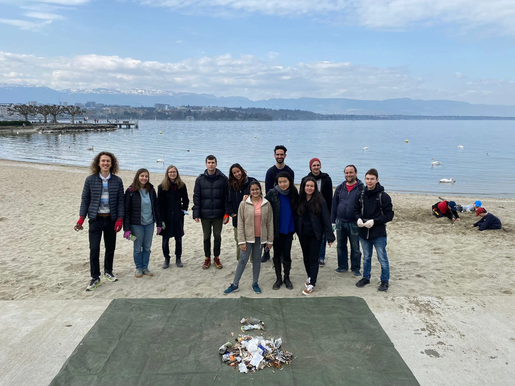 Lake Cleanup — Global Shapers Geneva