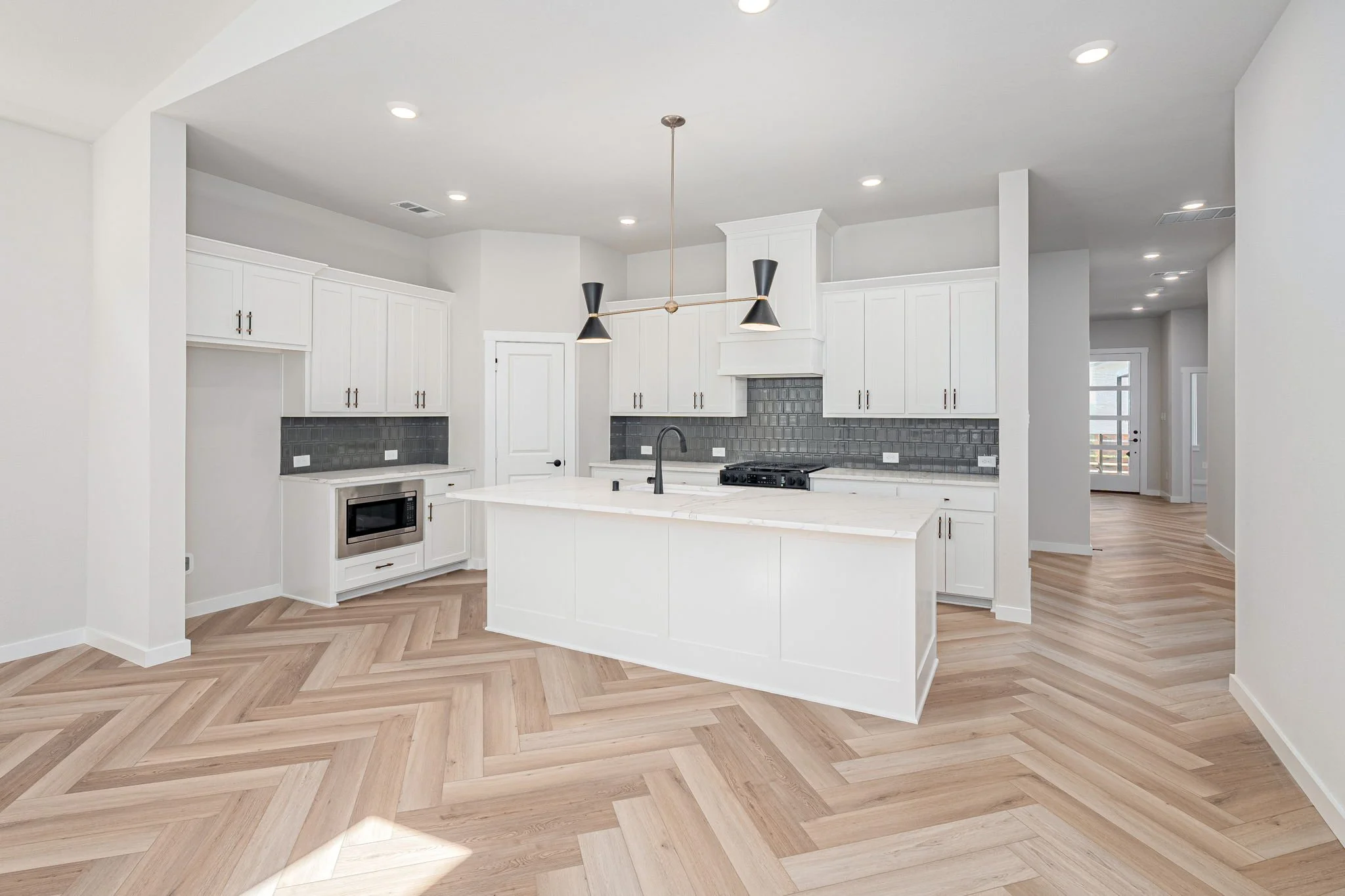 Featured Listings — MAAE MEDIA