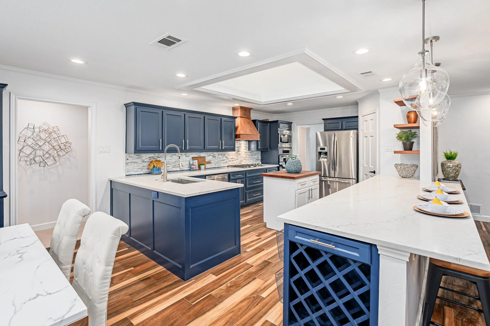 Featured Listings — MAAE MEDIA