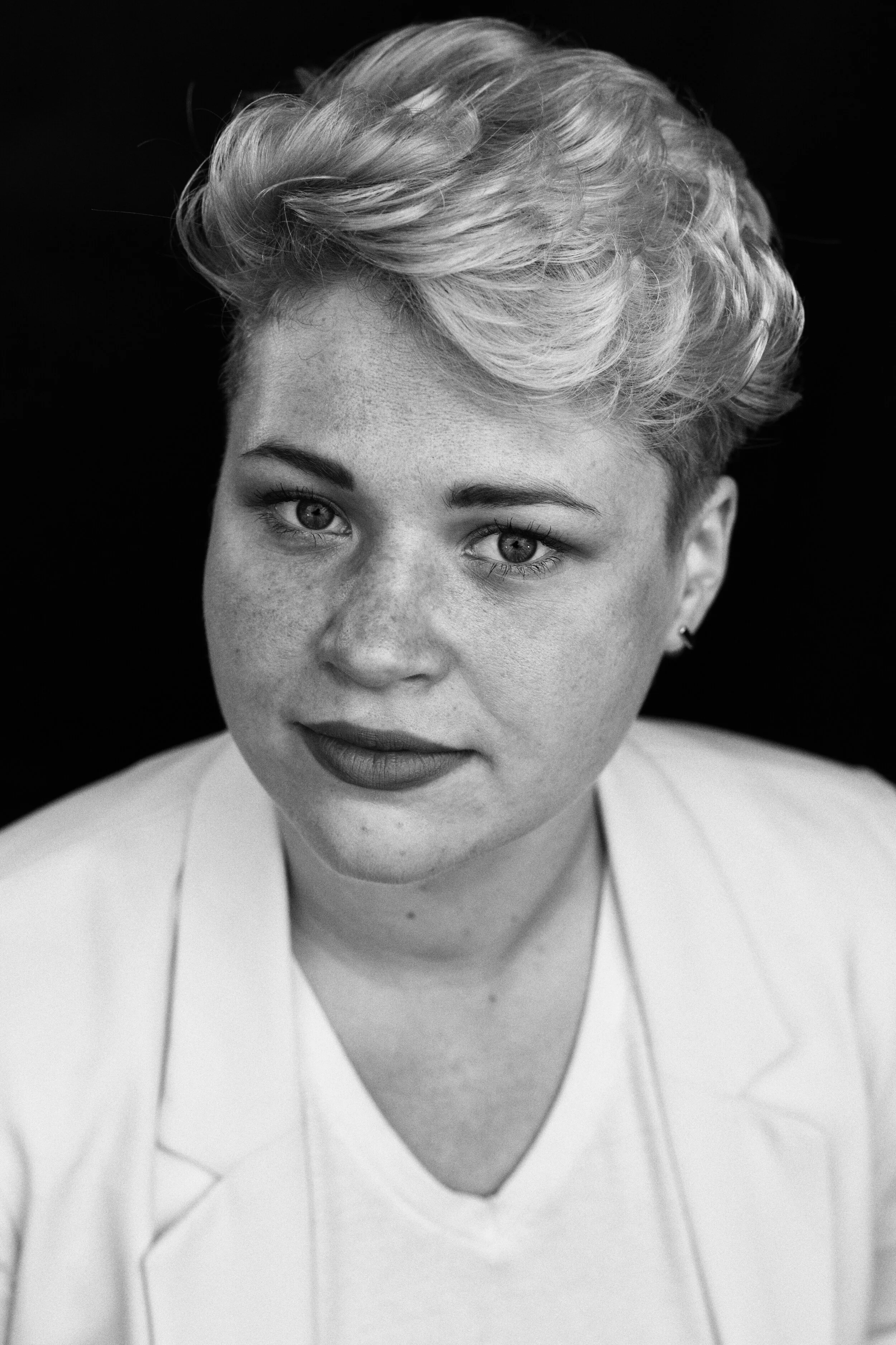 Headshot Gallery — The Shattered Glass Project