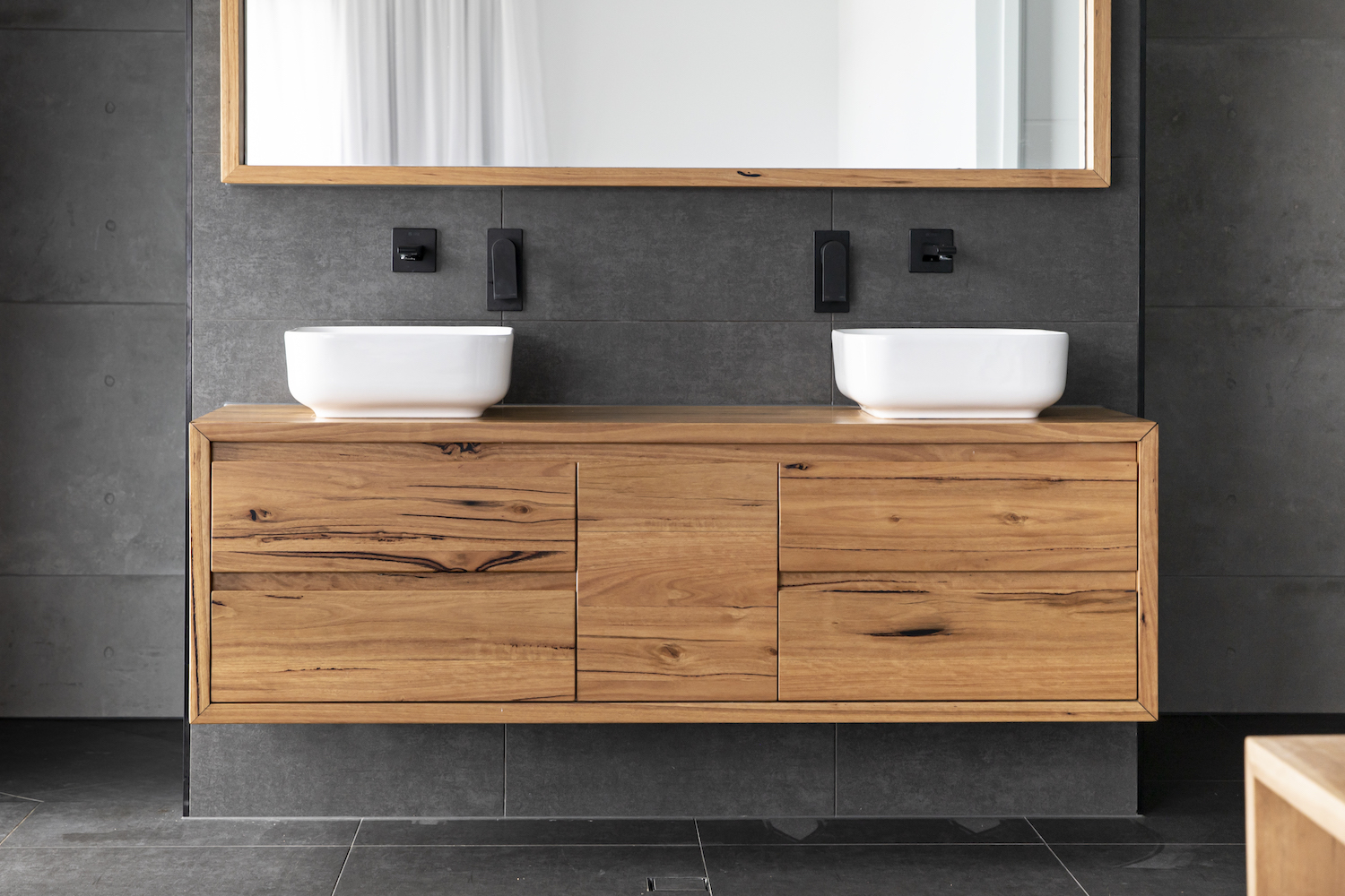 Sunshine Coast Custom Furniture | Metal & Wood