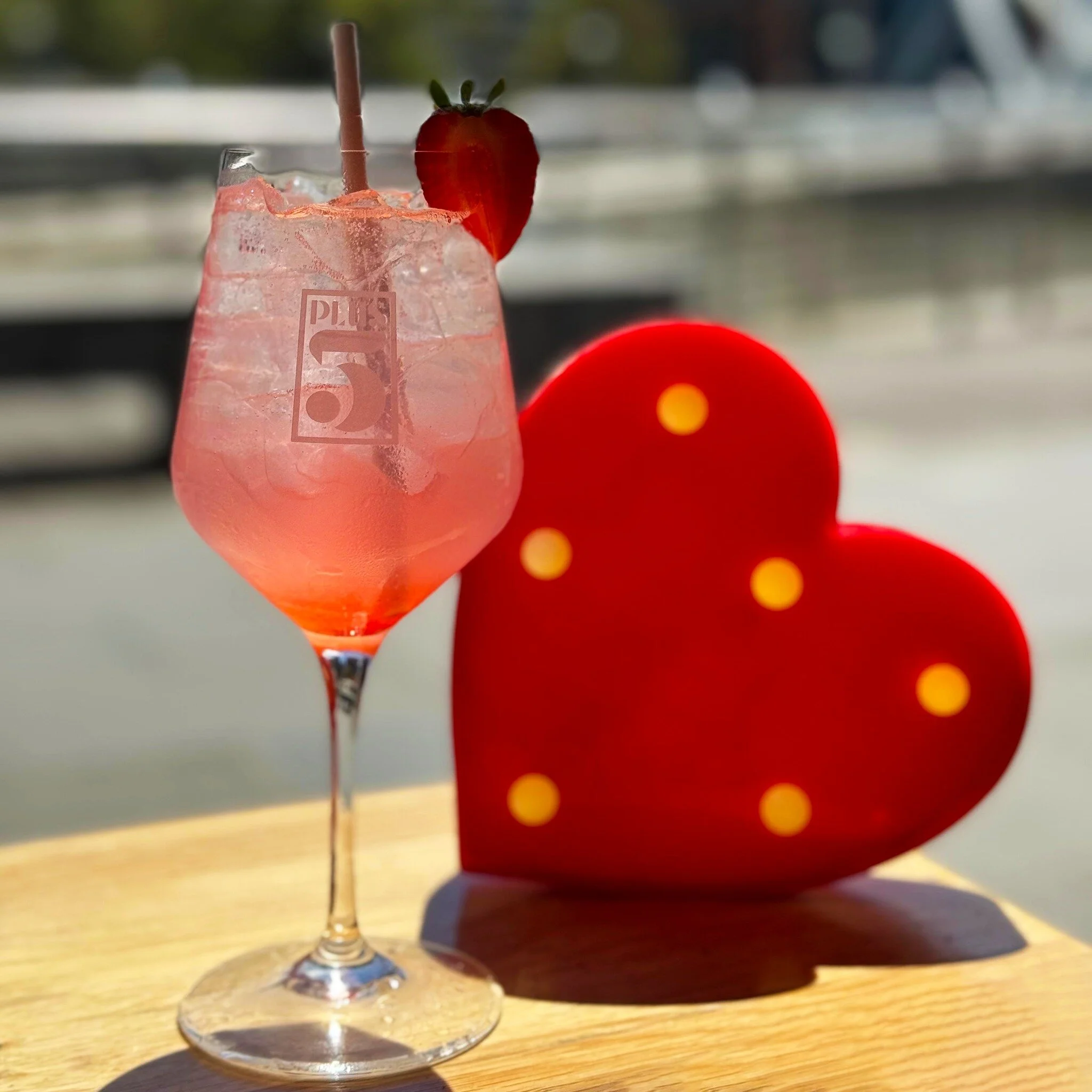 Food Menu — Plus 5