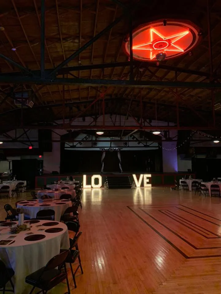 Tulsa's Best Wedding Rental Company - Check out our gallery of magic ...