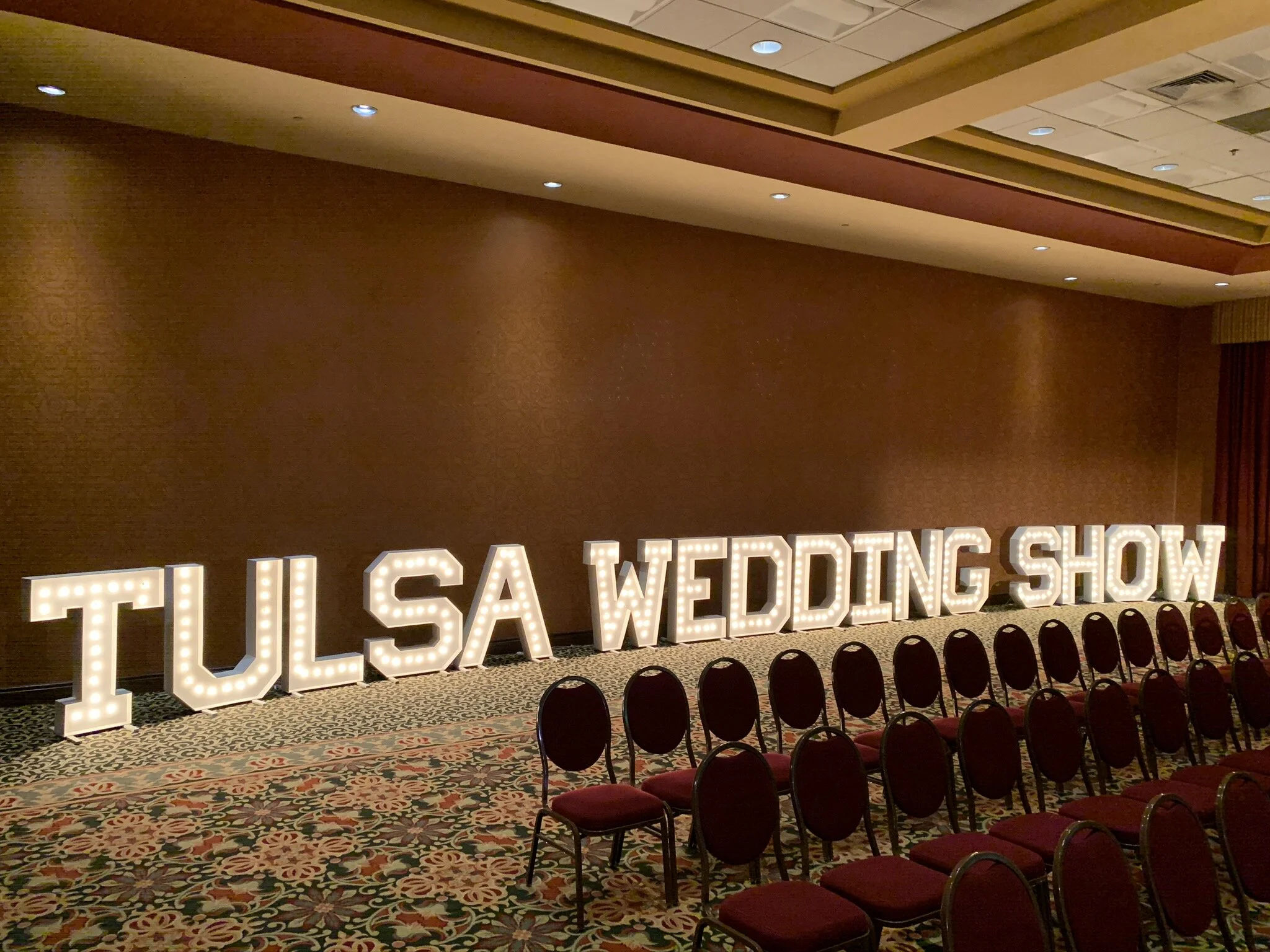 Say ANYTHING With Custom 40 in. Best Marquee Light Letter Company Tulsa ...