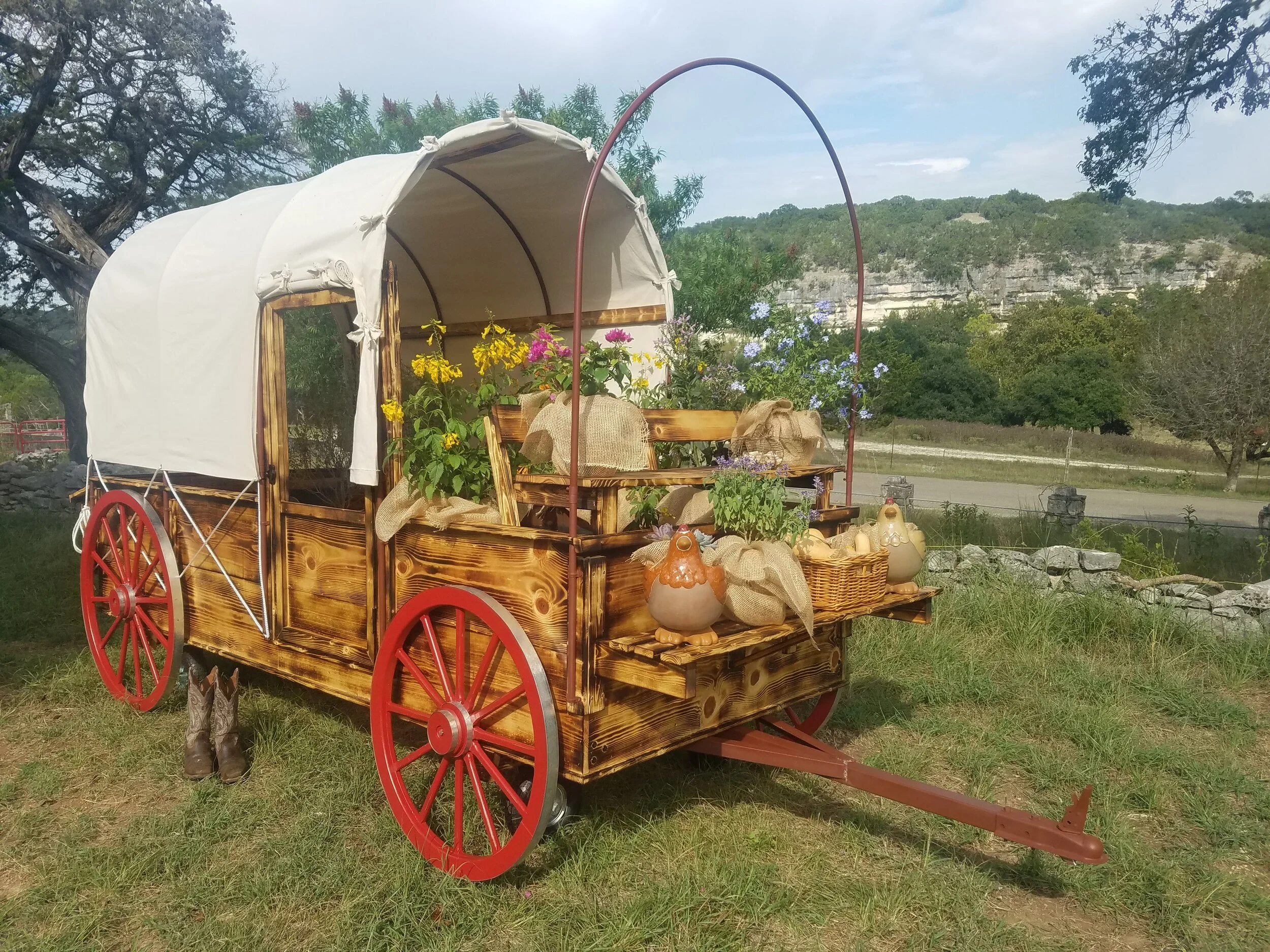BUILD IT — HITCHMAN HOMESTEAD