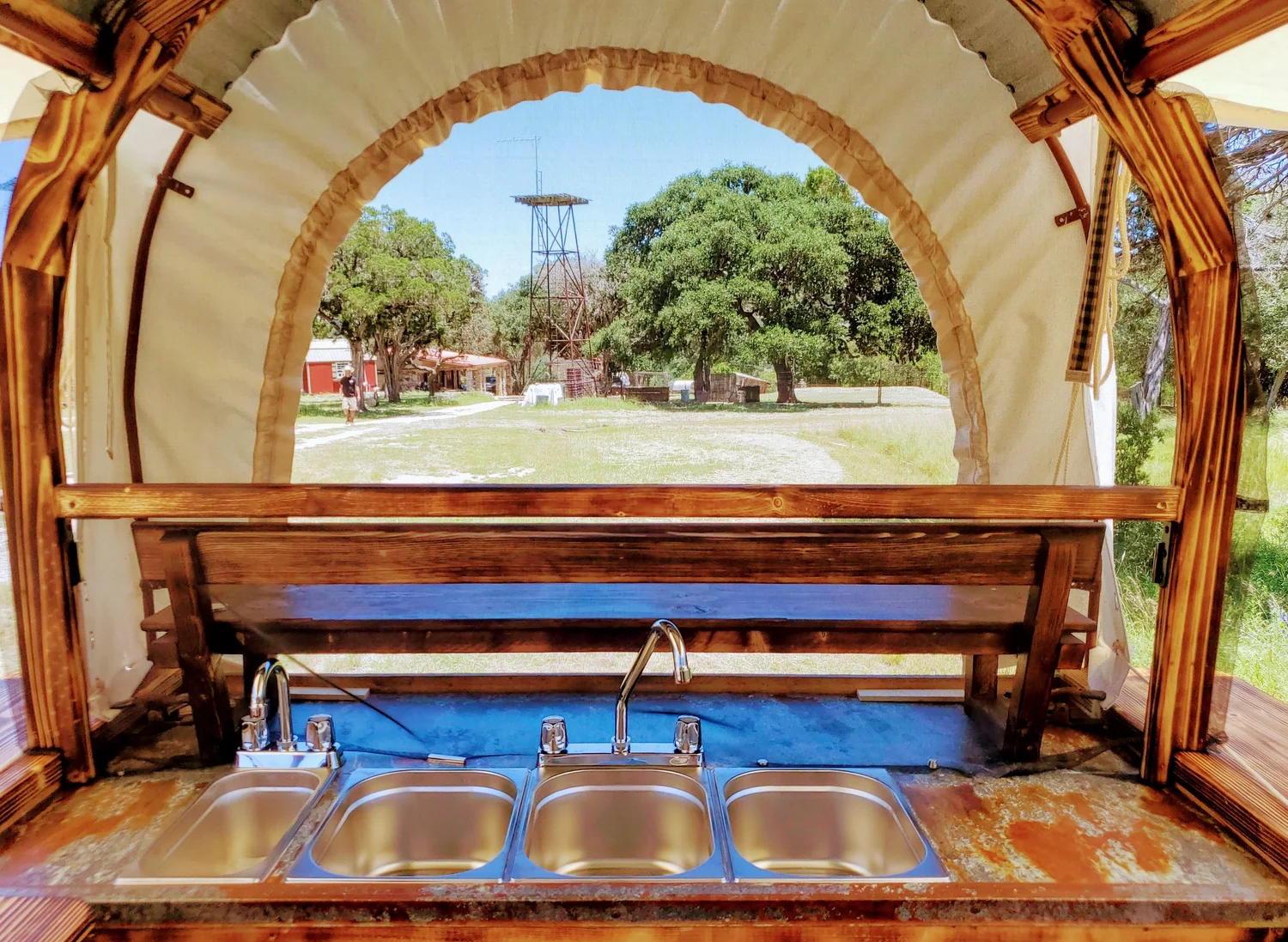 BUILD IT — HITCHMAN HOMESTEAD