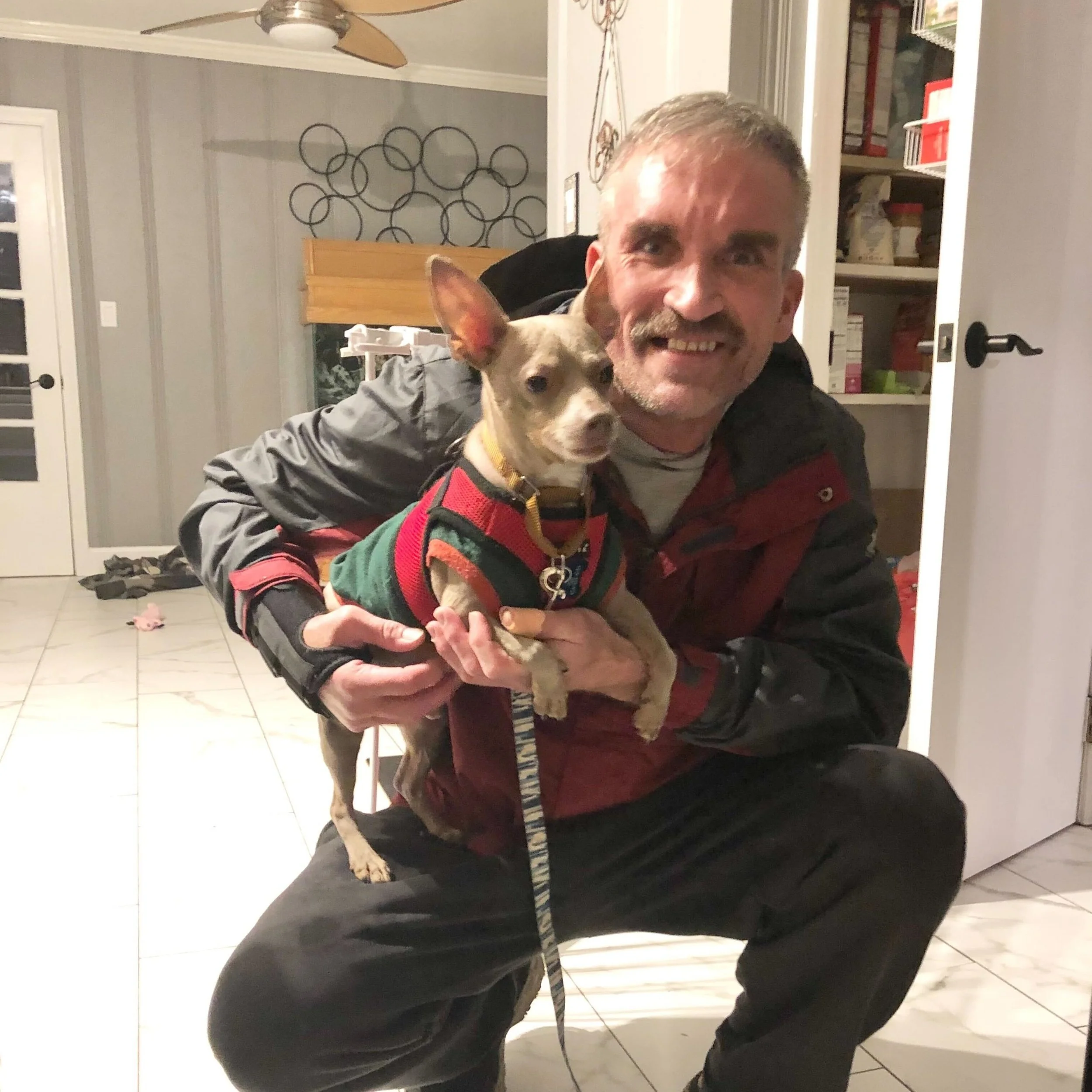 Top 10 Happy Tails of 2022: Meet Ozzy! — Muddy Paws Rescue