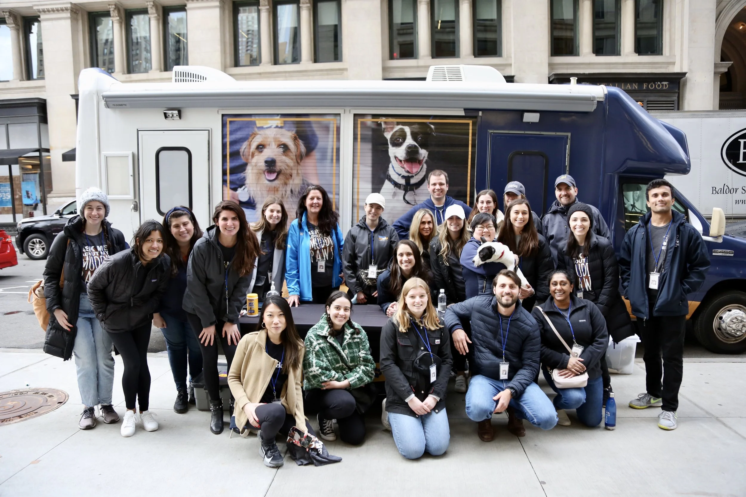 Volunteer for rescue dogs — Muddy Paws Rescue