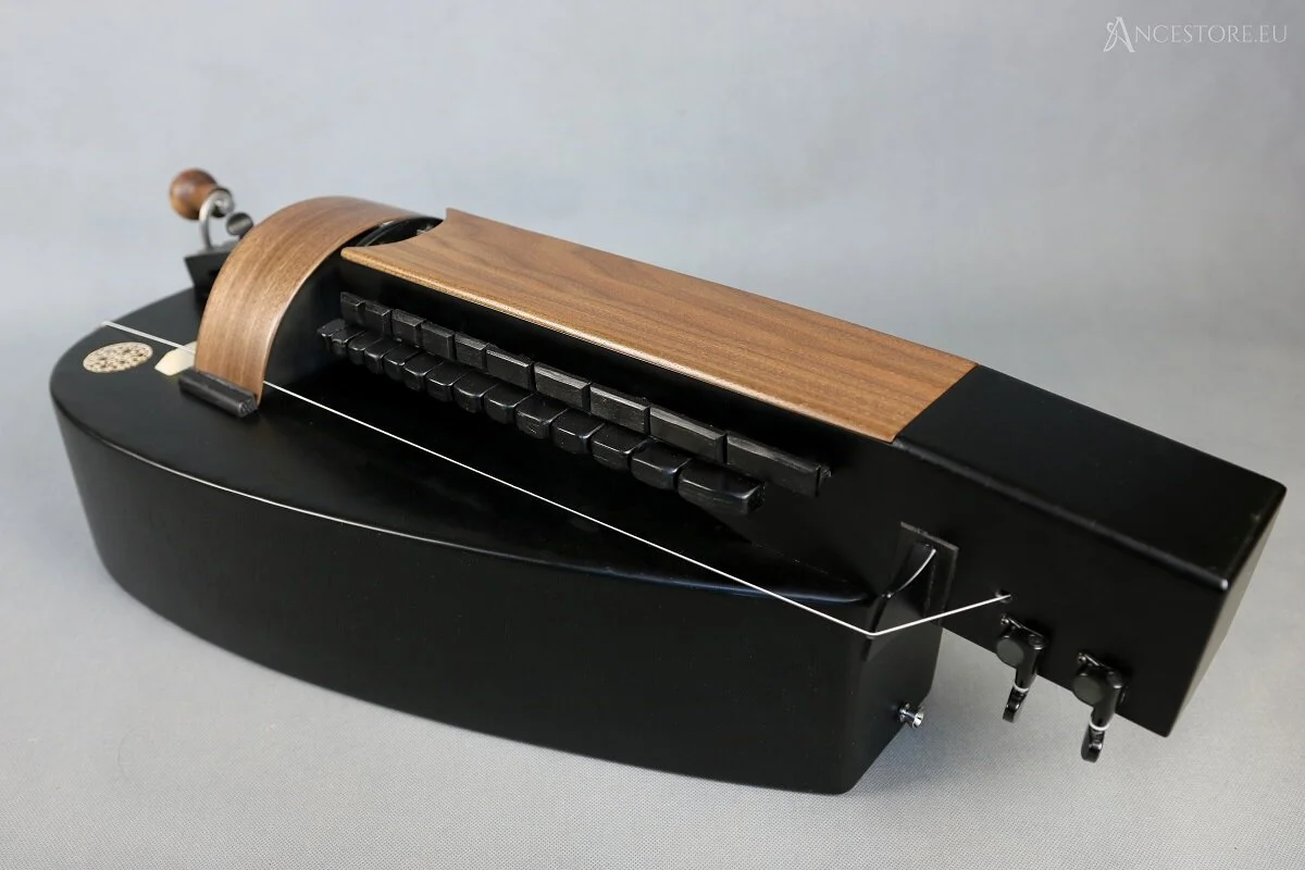 Aplo — MM Instruments - fine crafted & affordable hurdy gurdies