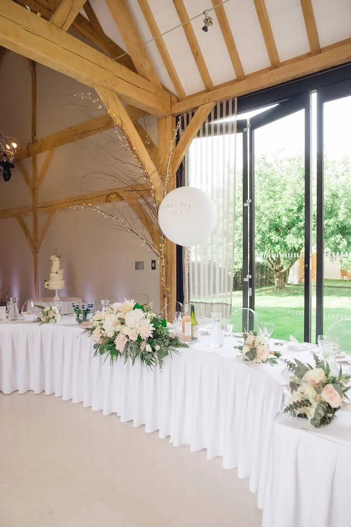 Beautiful Redhouse Barn Photos | Weddings Photography 2026