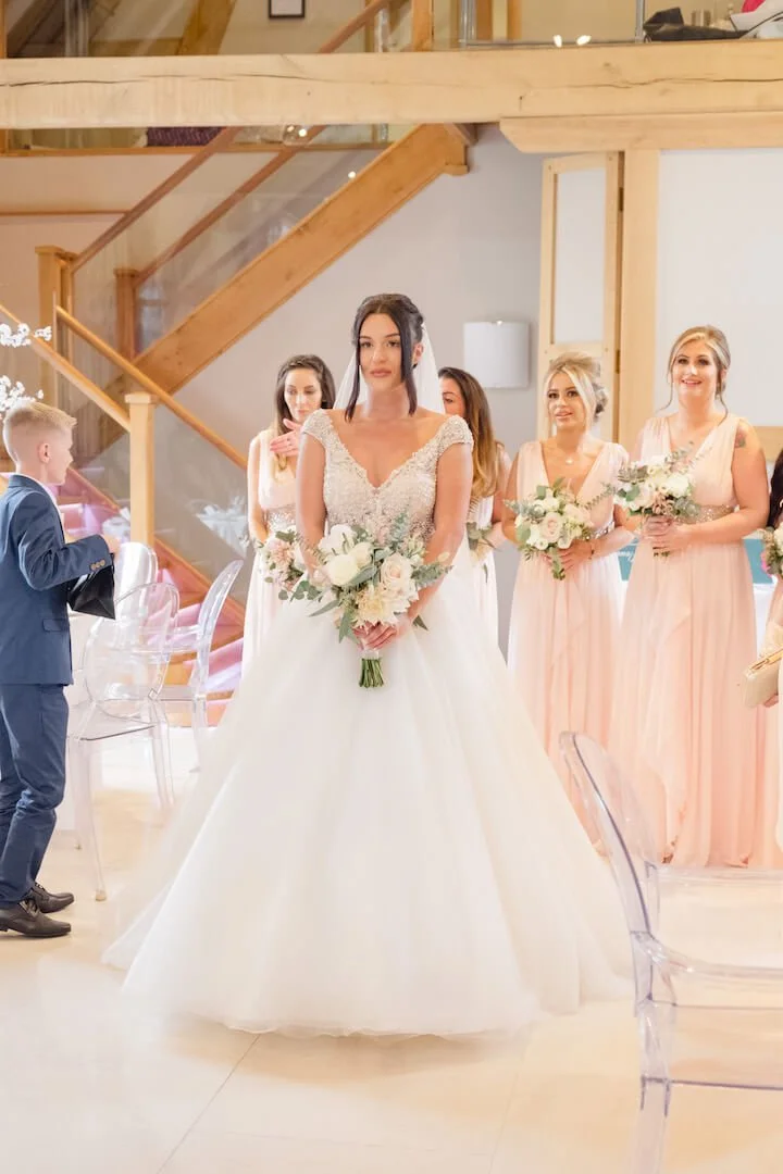 Beautiful Redhouse Barn Photos | Weddings Photography 2026