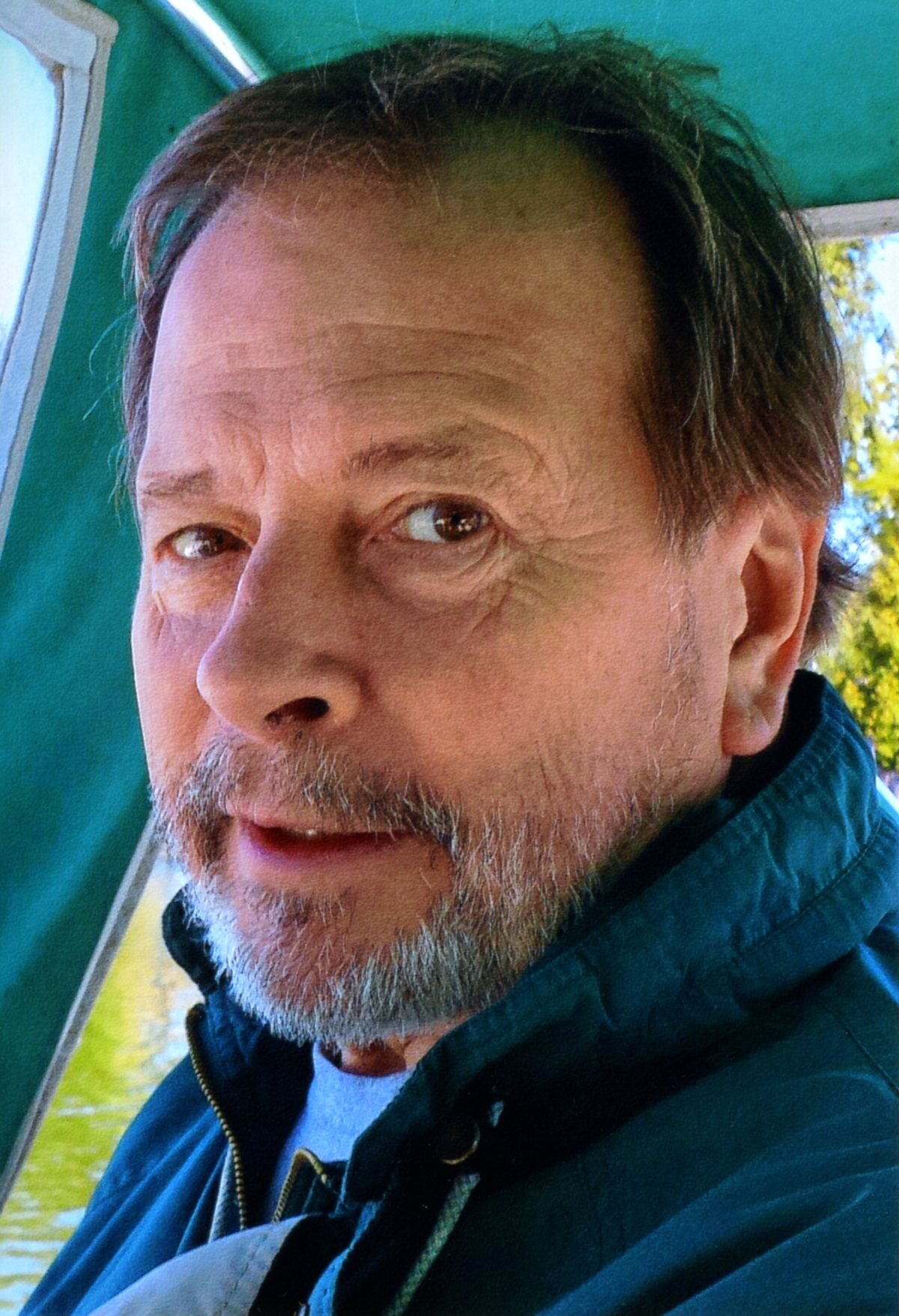 Clarence "Larry" E. Stecker — Mitchell Funeral Homes
