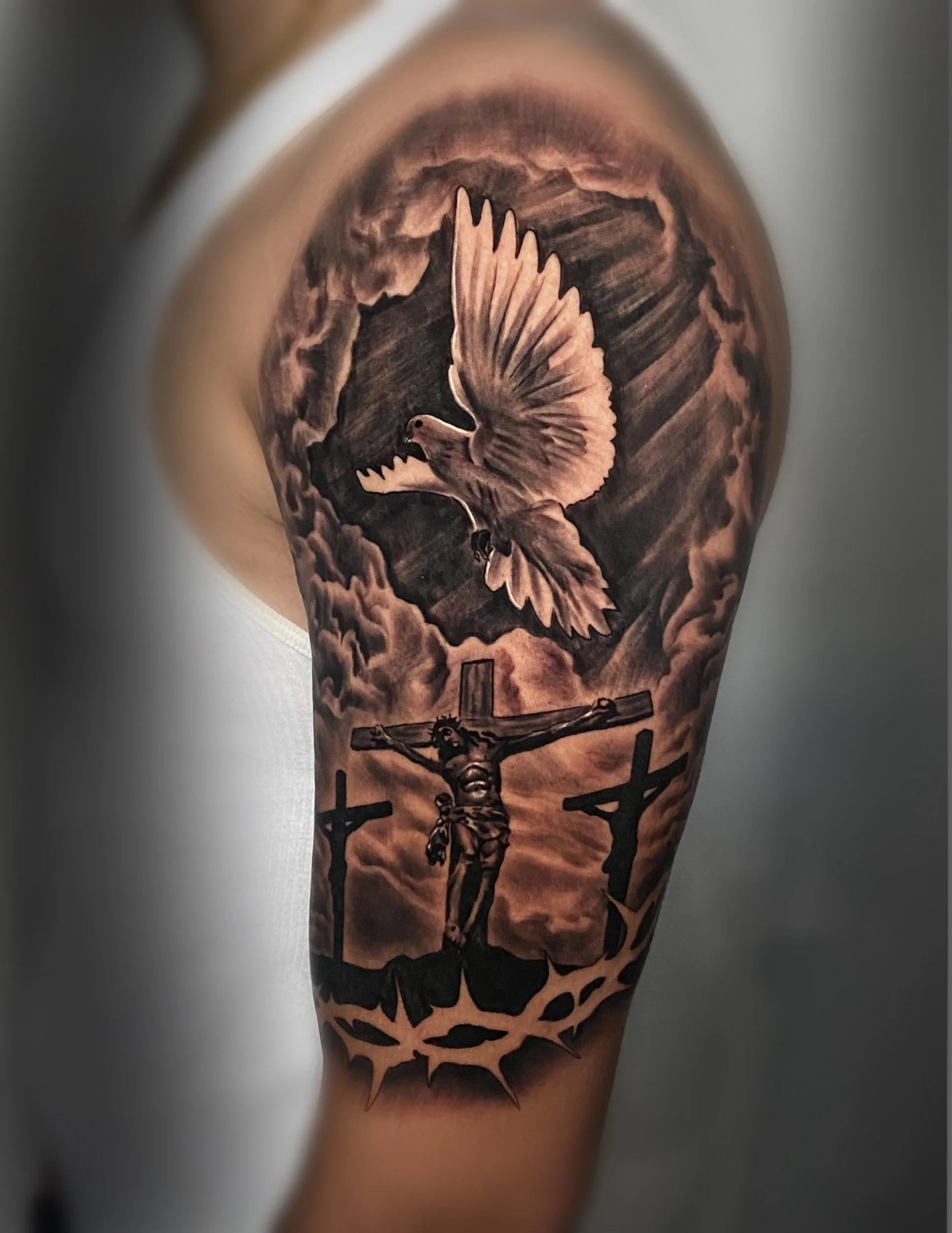 Cross Tattoos With Sun Rays