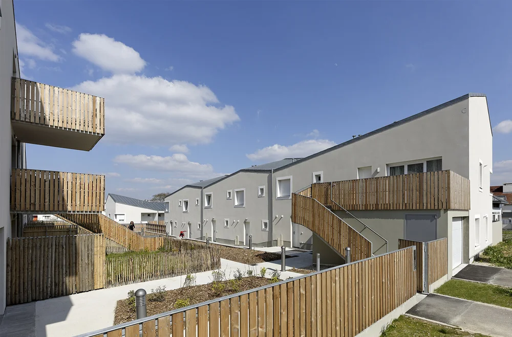 26 LOGEMENTS ET 5 MAISONS — Benjamin Fleury