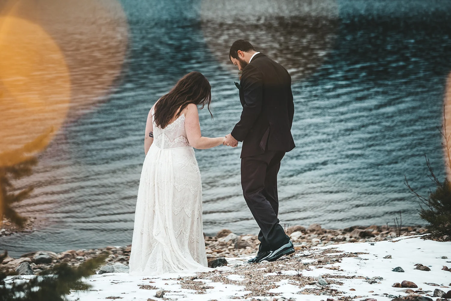 Top 7 Reasons to Get Married Outside In the Off-Season — Swell & Stone