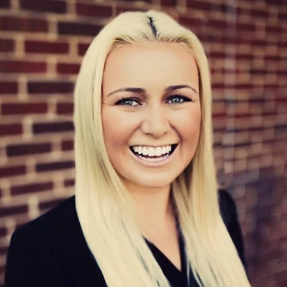 Katie Stratton's Instagram, Twitter & Facebook on IDCrawl