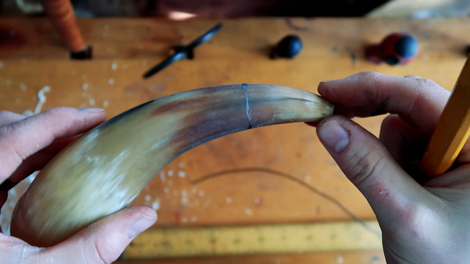 How to make a simple powder horn | DIY blackpowder accouterments — The ...
