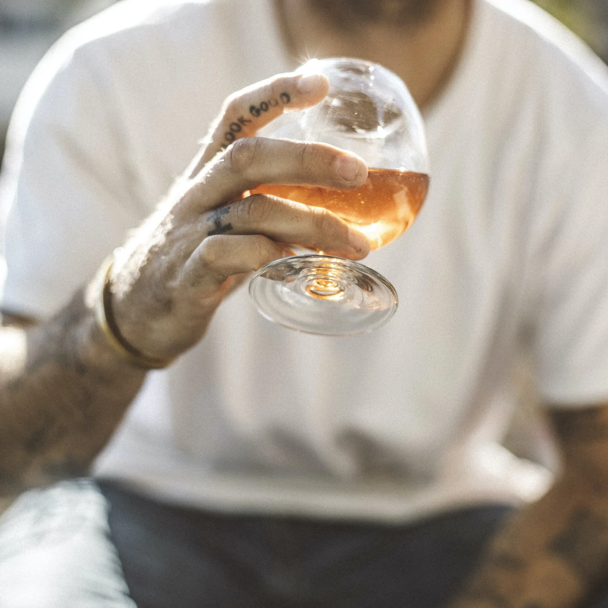 INSÓLITO: Premium Tequila Distilled from Fresh Agave